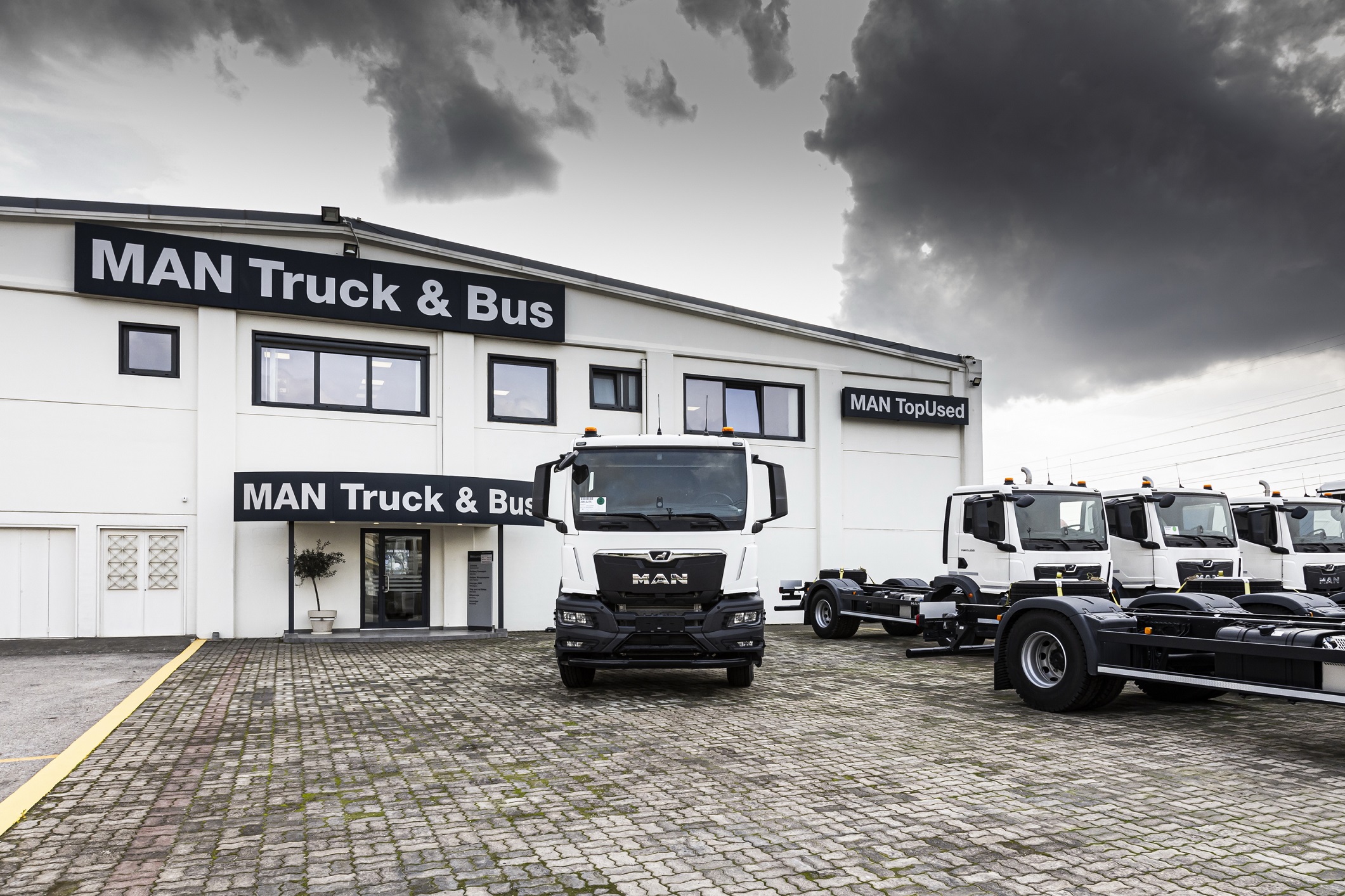 Ολοκληρώθηκε η εξαγορά της MAN Hellas Truck & Bus από την Kosmocar | Drive